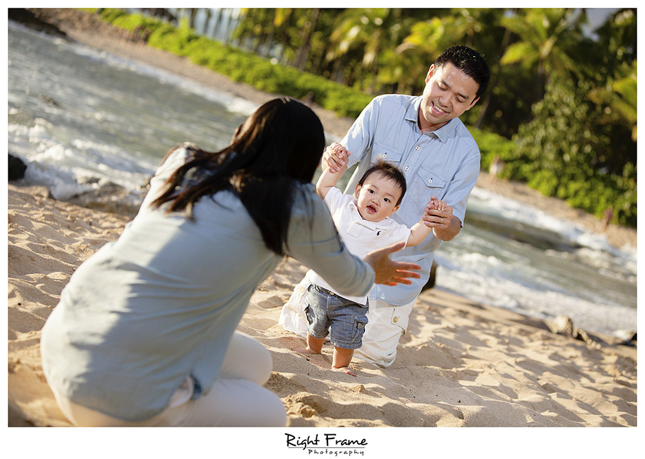 Family Photographers in Honolulu HI | Francis