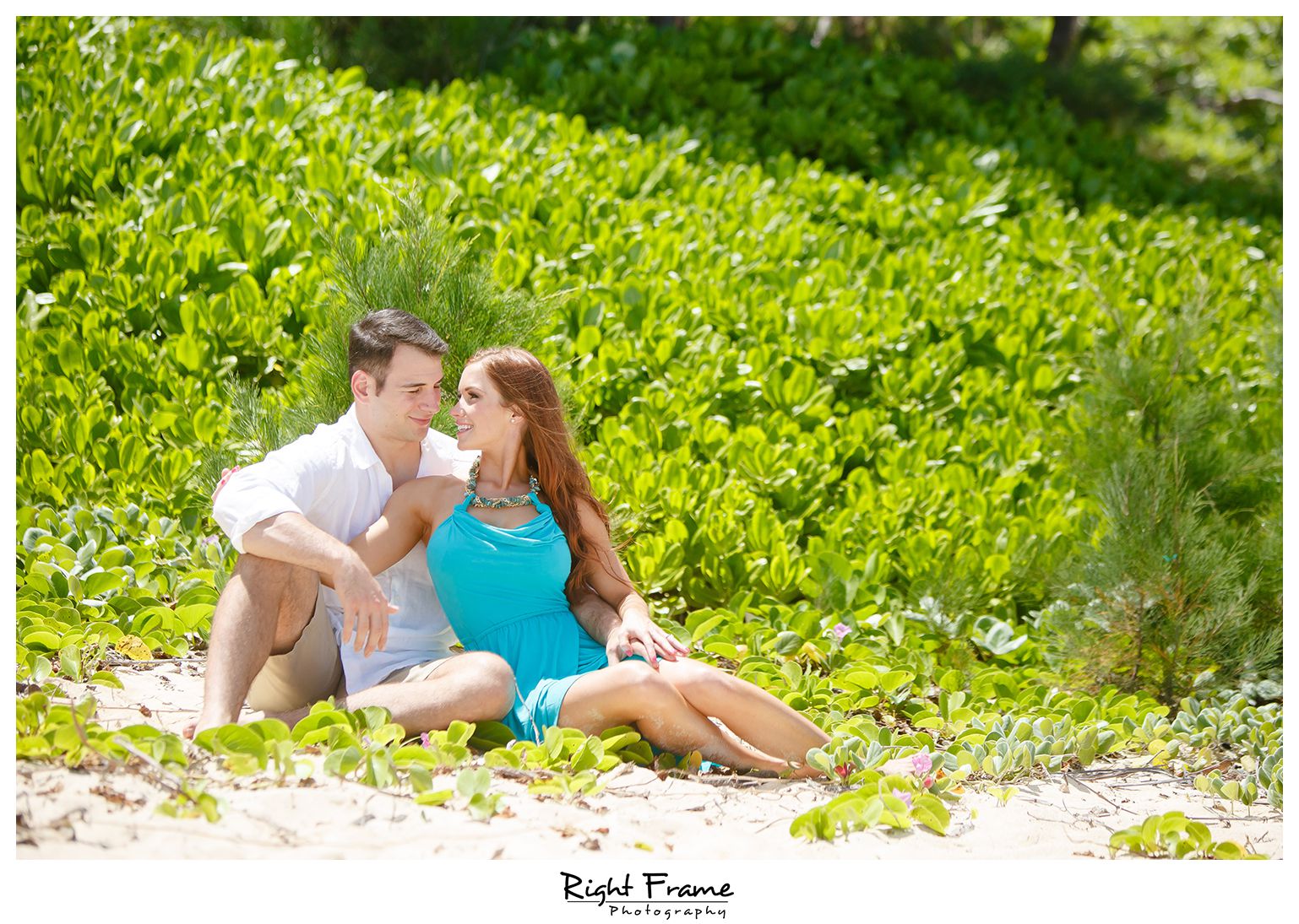 Hawaii Engagement Photos | Anna | Right Frame