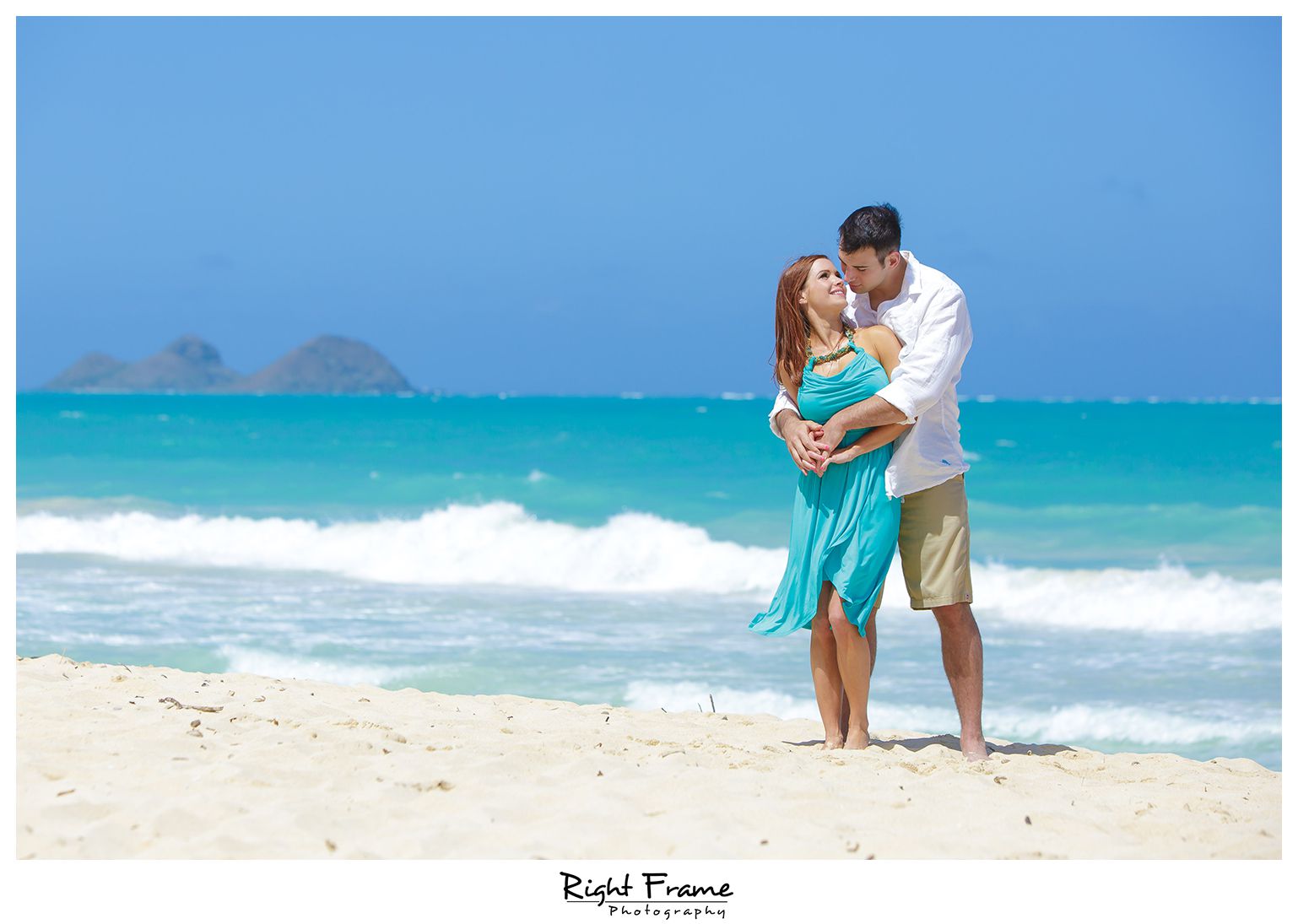 Hawaii Engagement Photos | Anna | Right Frame