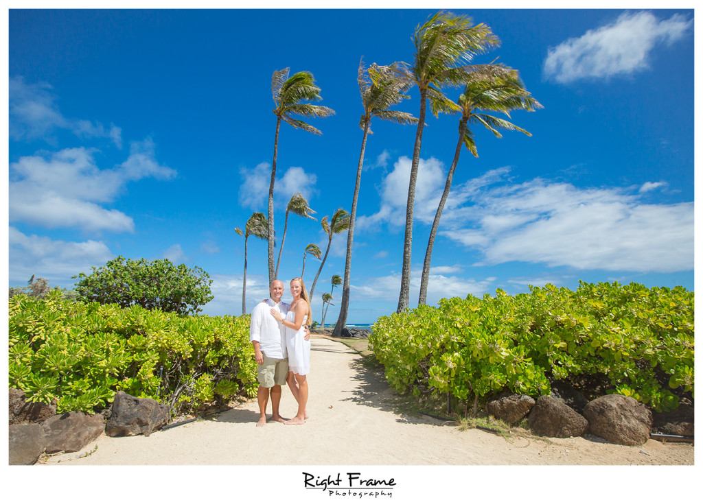 Kahala Beach - Waialae Beach Park | Right Frame Photography
