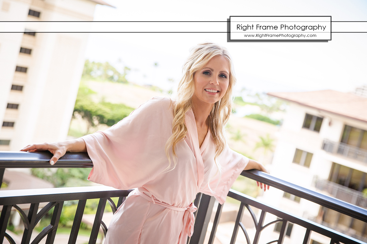 Intimate Wedding Ceremony at PARADISE COVE LUAU - Ko Olina Oahu | Right Frame Photography